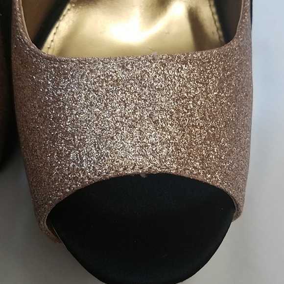 Qupid | Shoes | Qupid Peeptoe Platform Pumps | Poshmark